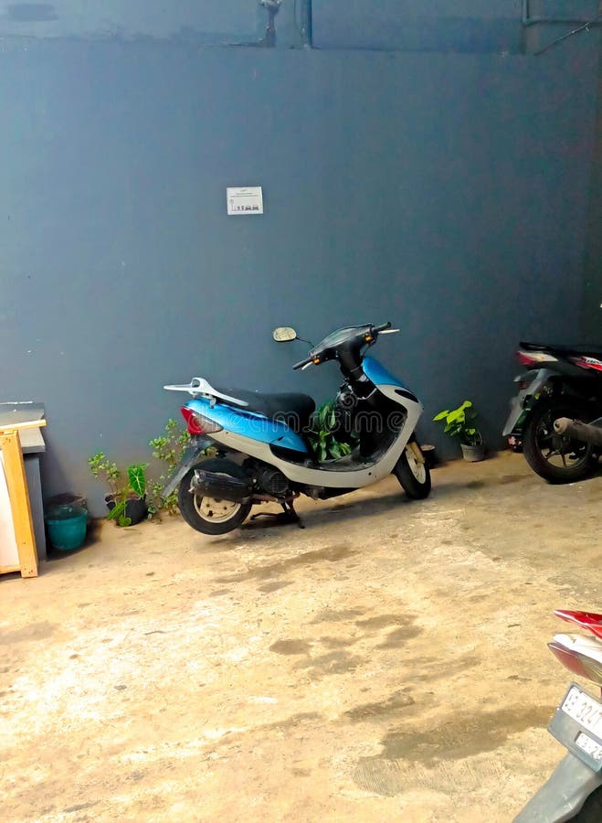 Kymco Easy Matic Stock Photos - Free & Royalty-Free Stock Photos from ...