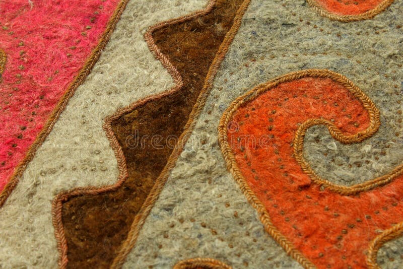 Kyrgyz Nationales Teppich Shyrdak Stockfoto - Bild von attribute, asien ...