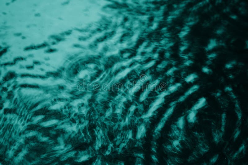 Líquido azul que calma imagen de archivo. Imagen de dieta - 7237025