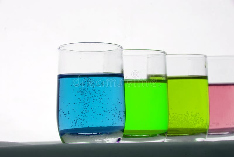 Líquidos químicos foto de archivo. Imagen de equipo, descubrimiento ...