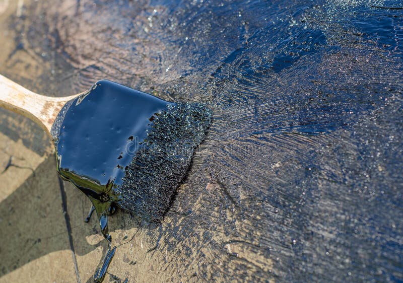 Bitume Liquido Foto Stock - Download 388 Royalty Free Photos