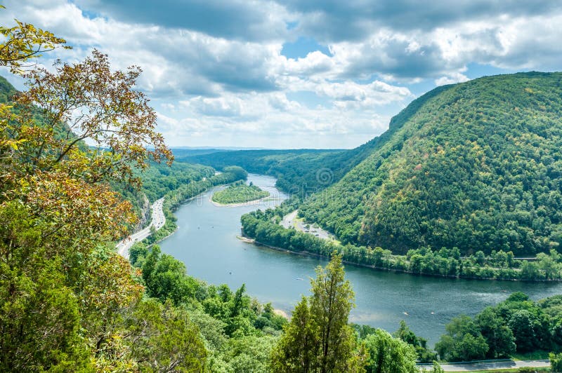Fleuve Delaware image stock. Image du pollué, loisirs - 27254693
