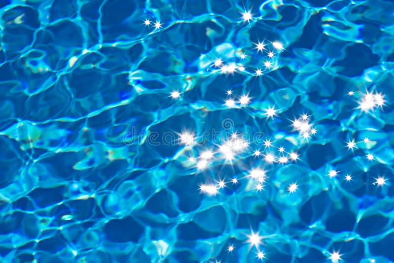 L'eau Transparente Brillante Photo stock - Image du couleur, effet: 2361834