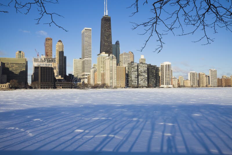 L'hiver à Chicago image stock. Image du cityscape, horizon - 17727077