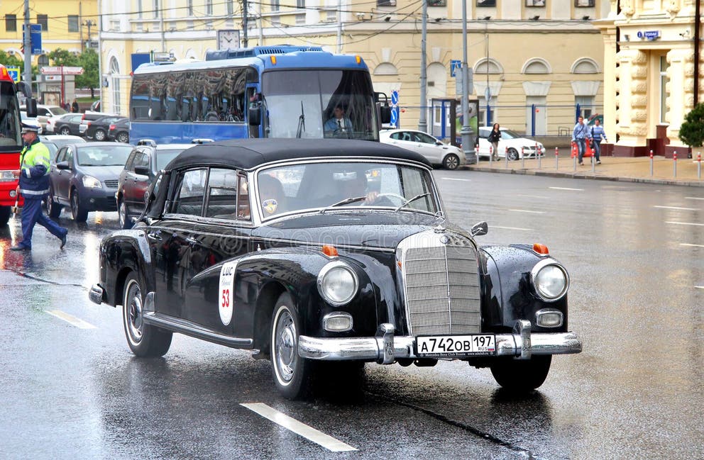 L.U.C. Chopard Classic Weekend Rally 2012 Editorial Image - Image of ...