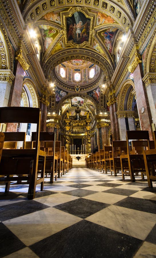 La Basilica Di St George, a Malta Fotografia Stock - Immagine di ...