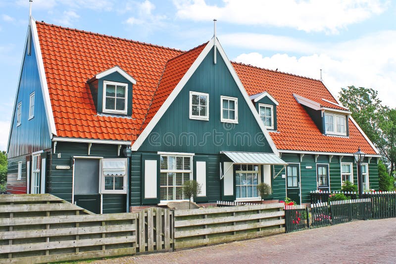 La Casa En La Isla De Marken. Imagen de archivo - Imagen de ...