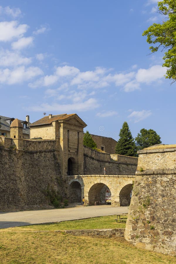 La Citadelle De Montlouis Francia Foto de archivo - Imagen de ...