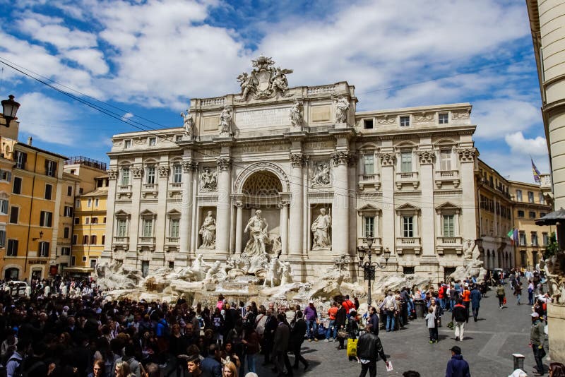 Edificios Modernos De La Arquitectura En Roma Imagen editorial - Imagen ...