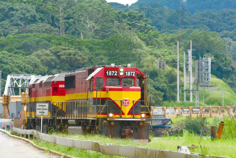 La Ferrovia Del Canale Di Panama Fotografia Editoriale - Immagine di ...