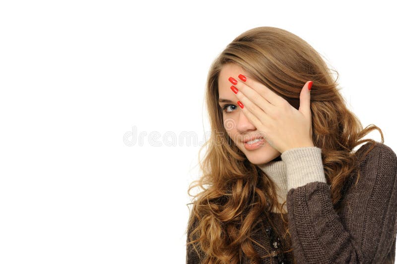 La Fille Regarde Fixement Par Ses Doigts Photo Stock Image Du Femelle
