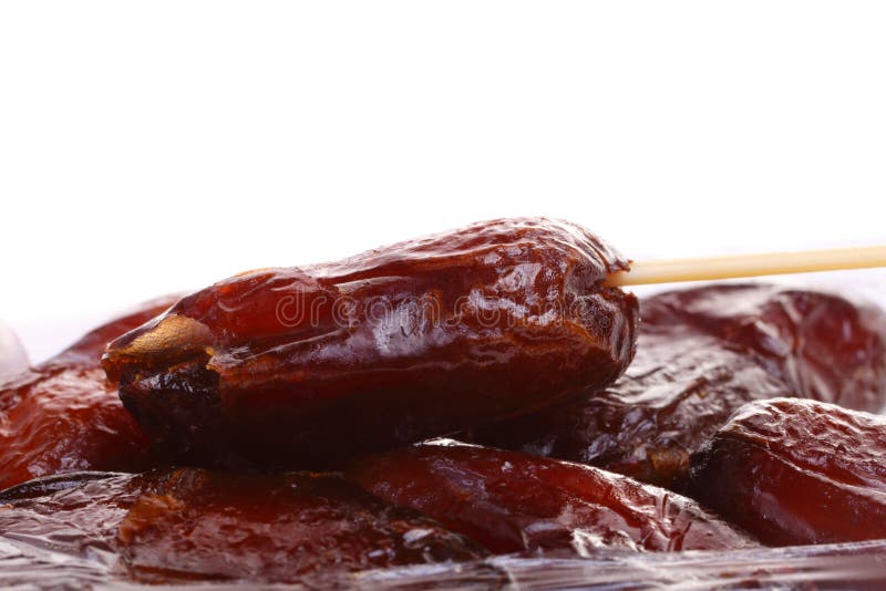 La Frutta Del Dattero Secco Ha Isolato Fotografia Stock - Immagine di ...