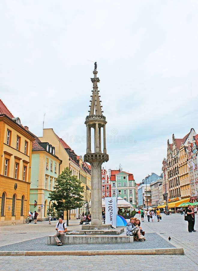 La gogna fotografia stock editoriale. Immagine di casa - 41620183