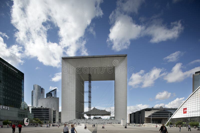 La grand arch, la defence editorial stock photo. Image of capital ...