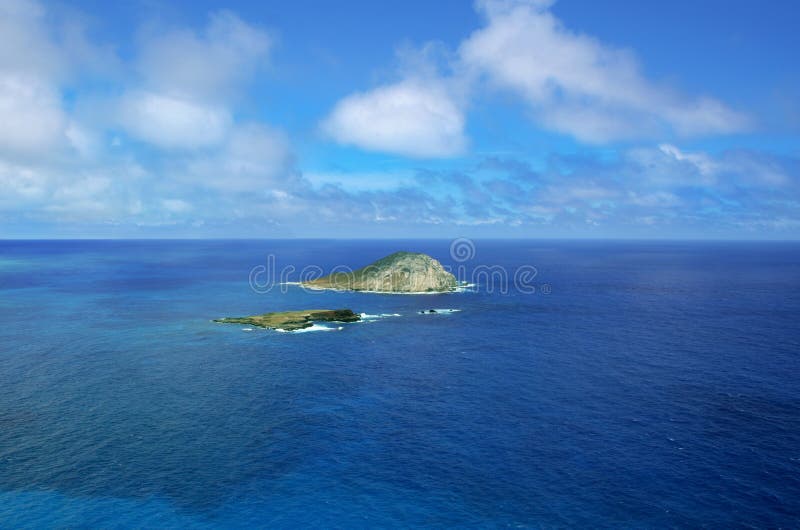 La isla imagen de archivo. Imagen de paisaje, tropical - 2337183