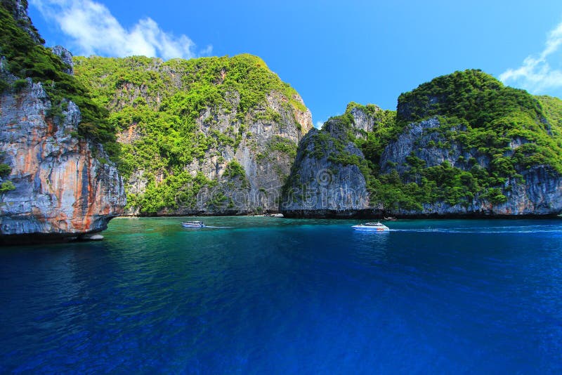 La isla imagen de archivo. Imagen de barco, recurso, exterior - 36119063