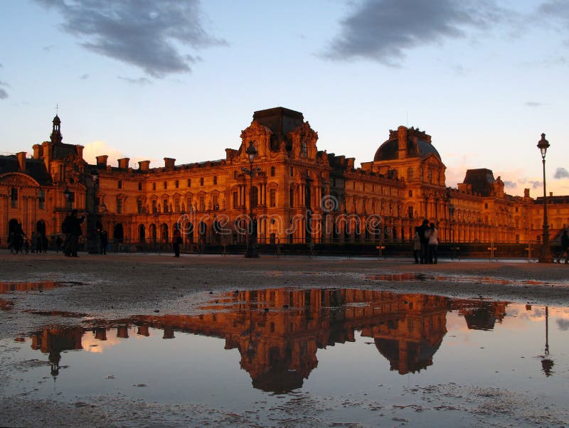 La Lumbrera 02, París, Francia Imagen de archivo - Imagen de iluminado ...