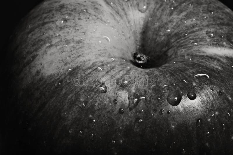 La Macro Texture De Pomme Avec De L'eau Chute Sur Le Fruit Photo stock ...