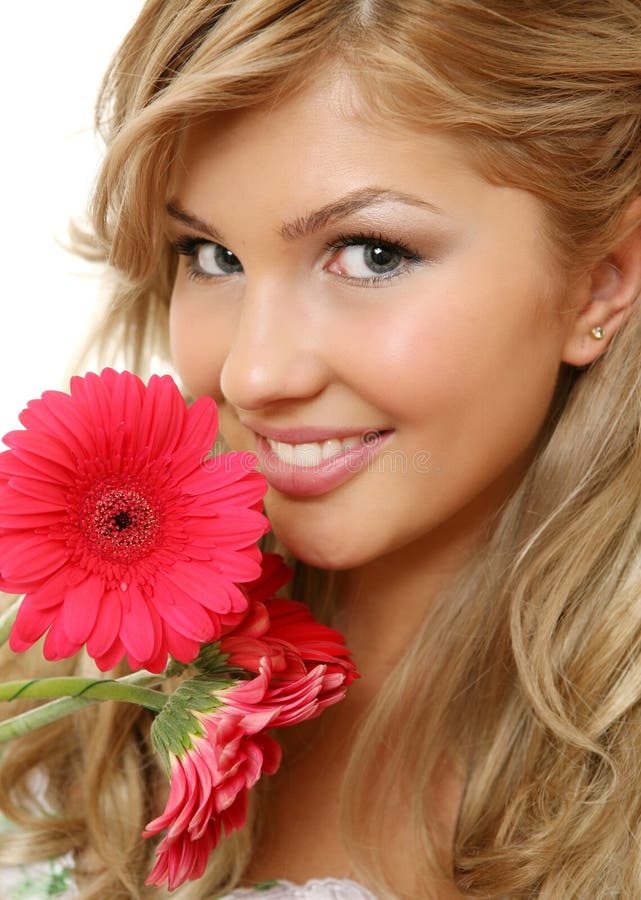 Mujer Joven Feliz Que Salpica El Agua Imagen de archivo - Imagen de ...