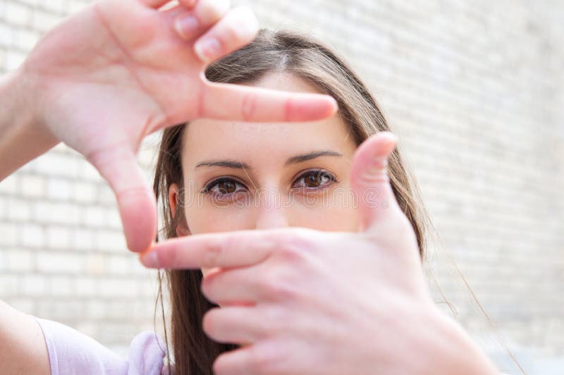 Visión enfocada foto de archivo. Imagen de persona, retrato - 22993952