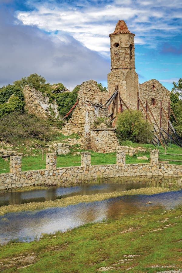 La Mussara Tarragona, Spanien Stockfoto - Bild von gebäude, erbe: 30725494