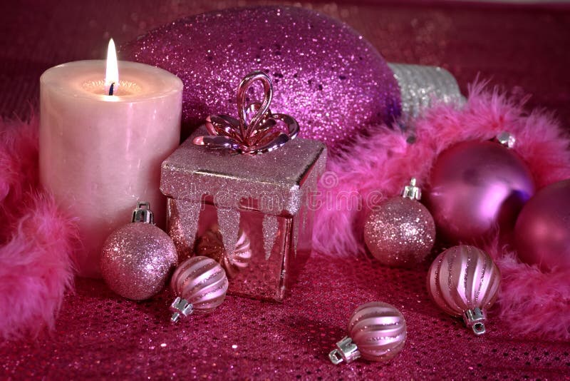 La Navidad rosada imagen de archivo. Imagen de presente - 37750557