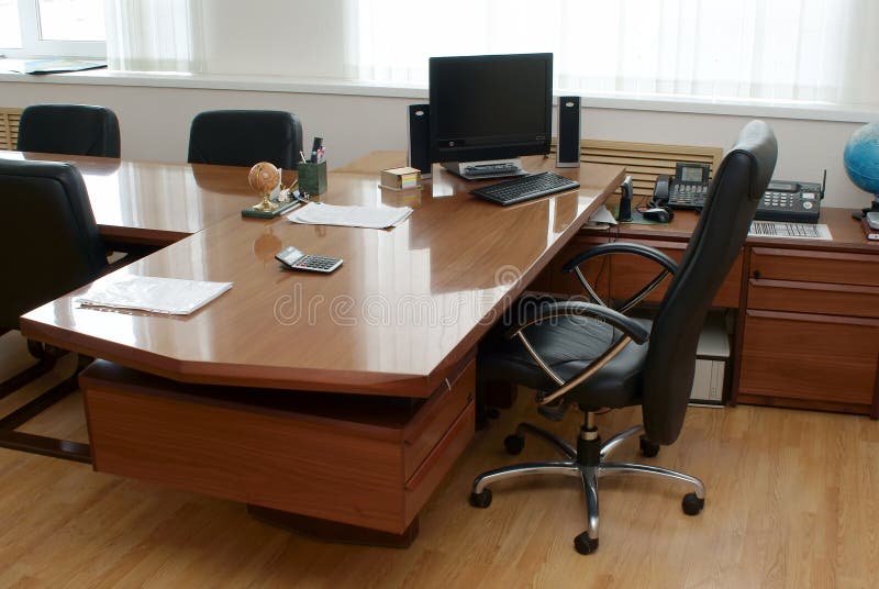 La oficina del director foto de archivo. Imagen de ordenador - 9673606