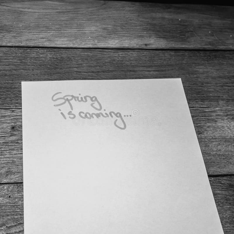 La Primavera Se Acerca, El Texto Escrito a Mano En Papel Imagen de ...