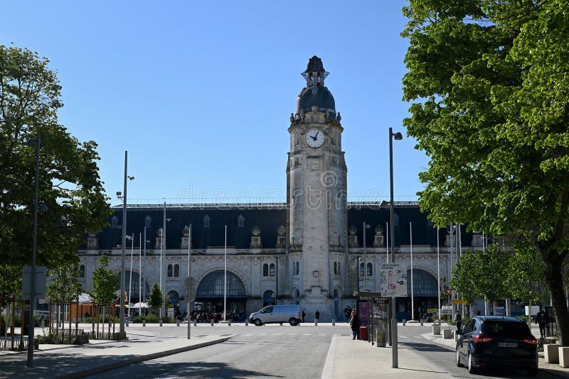 La Rochelle Station Seen from the Outside Editorial Photo - Image of ...