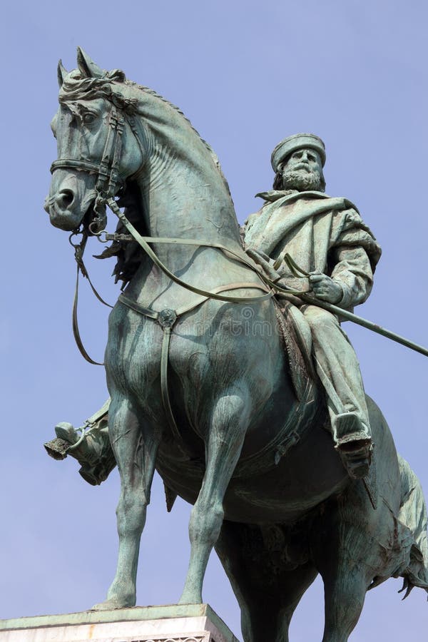 La Statue De Garibaldi à Milan, Italie Photo stock - Image du soldat ...