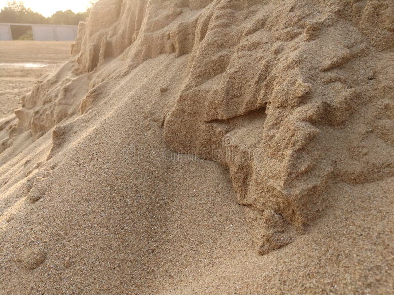 La Surface D'un Tas De Sable Fin Concave Et Convexe Est Une Forme Libre ...