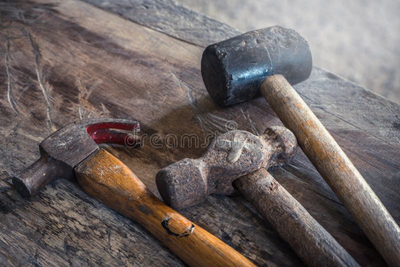 Type De Marteau Photos Stock - Téléchargez 5,204 Photos libres de droits