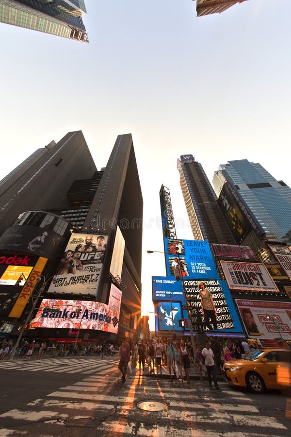 La Times Square Est Un Symbole De Nouveau Photo éditorial - Image du ...