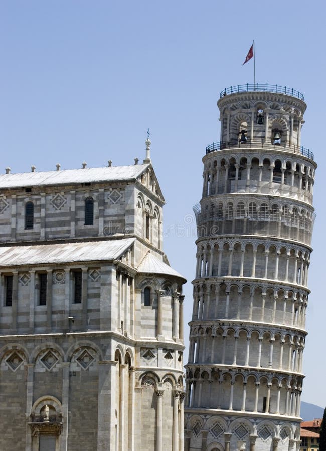 La Torre Inclinada De Pisa Y Del Duomo Imagen de archivo - Imagen de ...