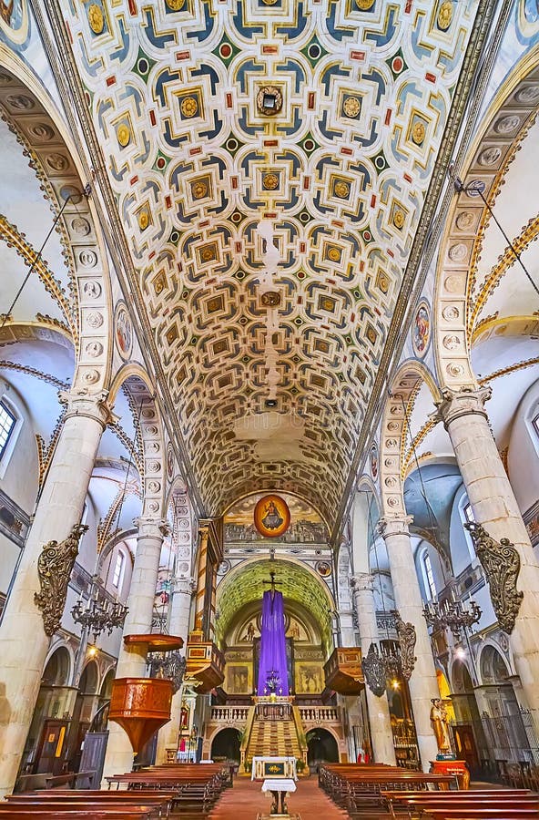 La Volta Della Chiesa Di San Giuseppe Il 10 Aprile a Brescia in Italia ... La Volta Della Chiesa Di San Giuseppe Il 10 Aprile a Brescia in Italia ...