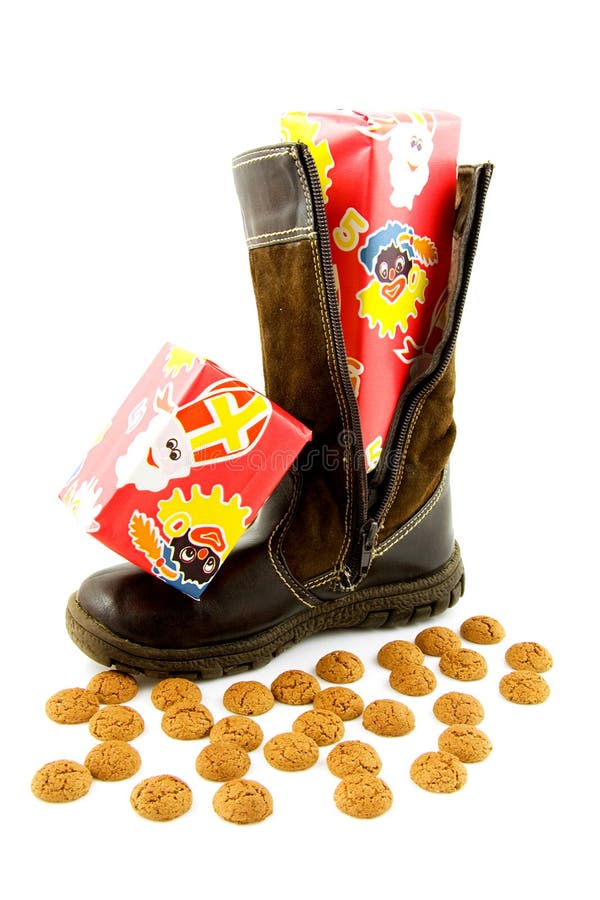 Laars Met Cadeau En Gemberkoekjes Stock Foto - Image of heden, laars ...