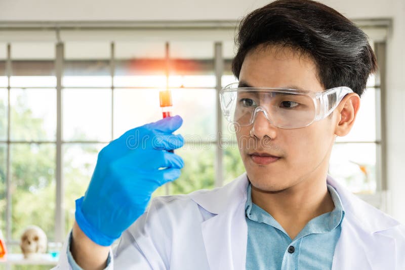 Lab Experiments, Vaccine Inventions, Infection Testing Stock Image ...