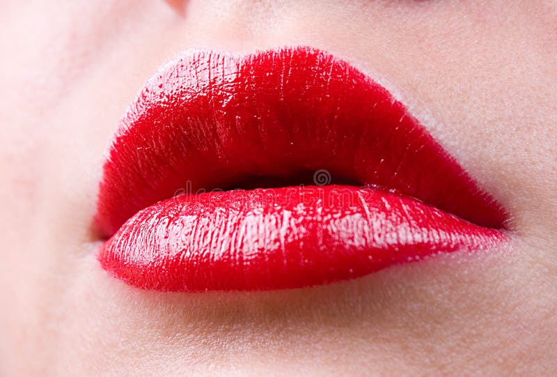 Labios Rojos Del Lustre Del Encanto Imagen de archivo - Imagen de ...