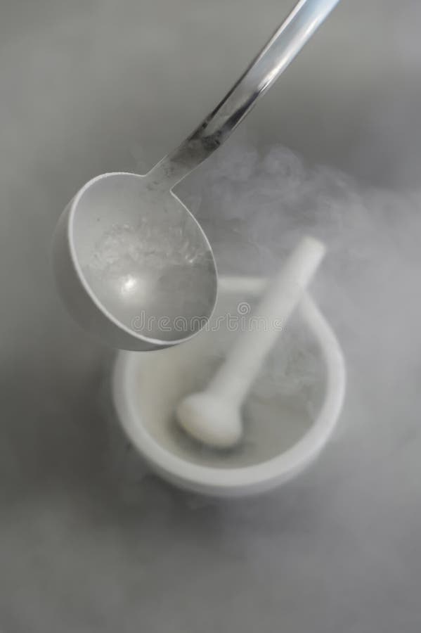 Laboratory Experiment with Liquid Nitrogen in Laboratory Mortar Stock ...