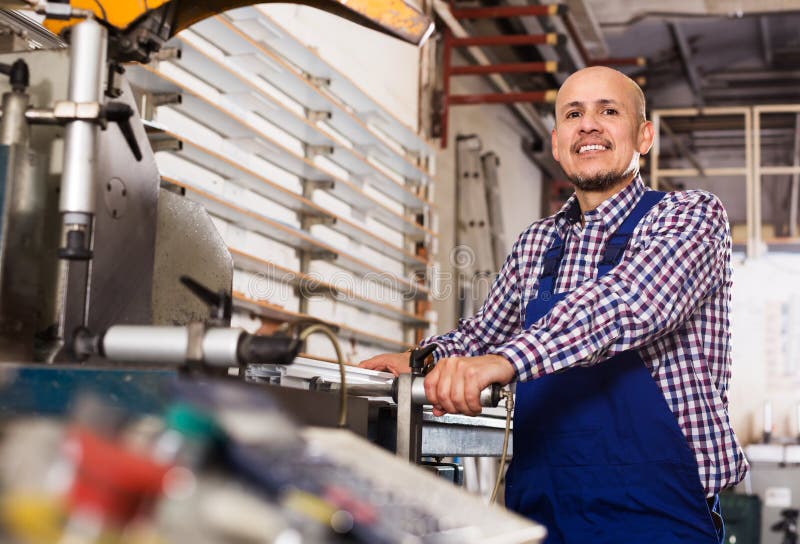 Labour Working on Lathe Machine Stock Image - Image of milling, profile ...