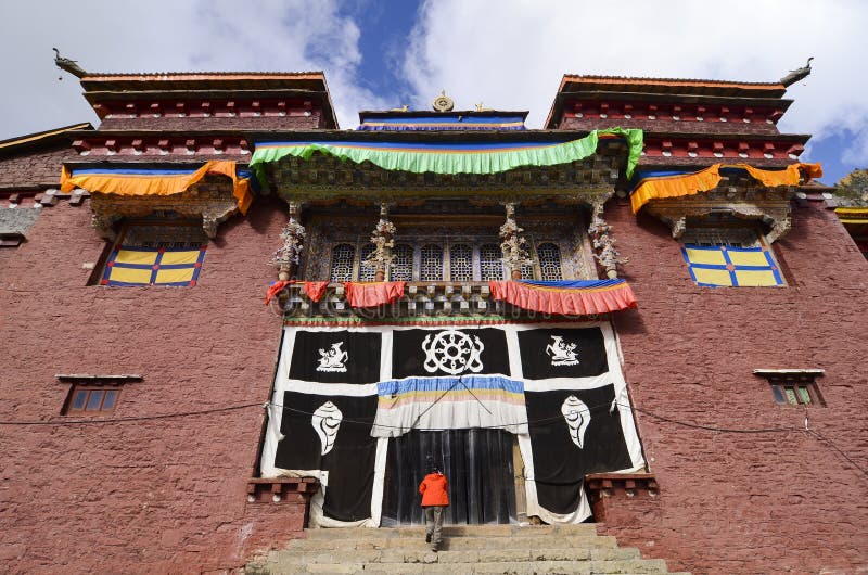 Labrang lamasery editorial stock photo. Image of gold - 48296078