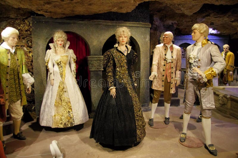 Labyrinthe De Buda Castle, Budapest Image éditorial - Image du fond ...