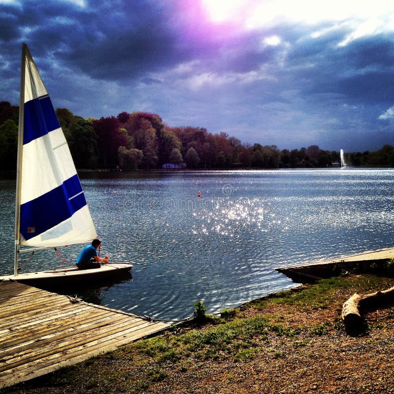 Lac du Genval stock image. Image of genval, peaceful - 44271371