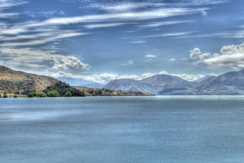 Lac Wanaka II image stock. Image du côte, montagne, tourisme - 30364725