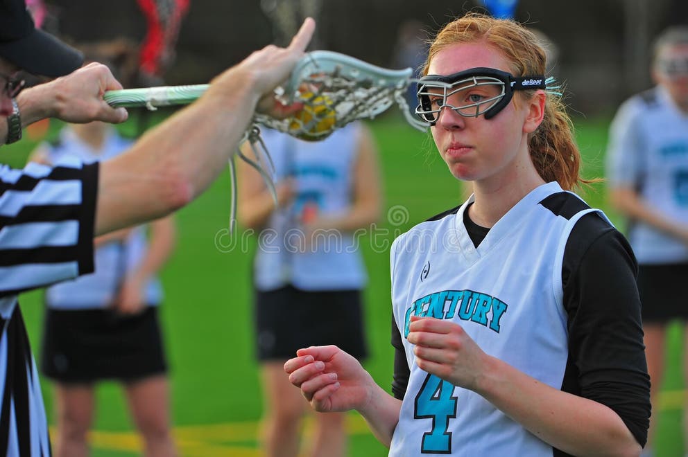 Lacrosse girls stick check editorial image. Image of practice - 19039280