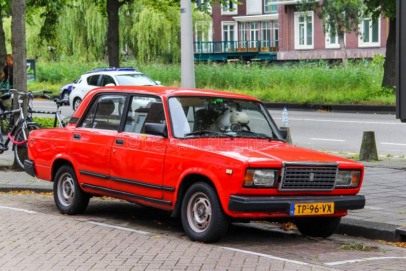 Lada Riva imagem de stock editorial. Imagem de motor - 69537709