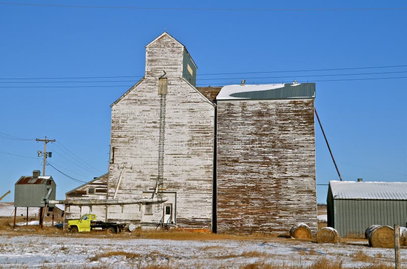 Ladder Cage Grain Bin Stock Photos - Free & Royalty-Free Stock Photos ...