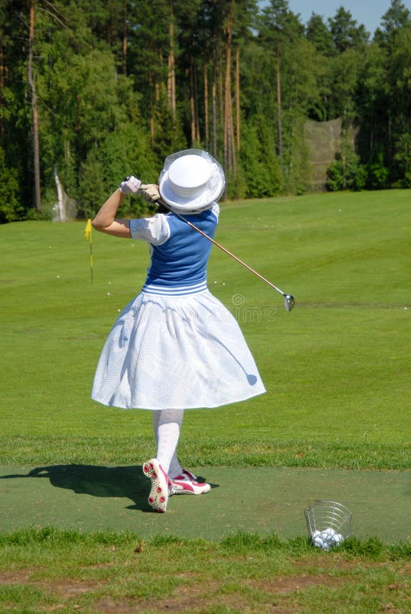 Lady golfer swing editorial image. Image of drive, lady - 12411110