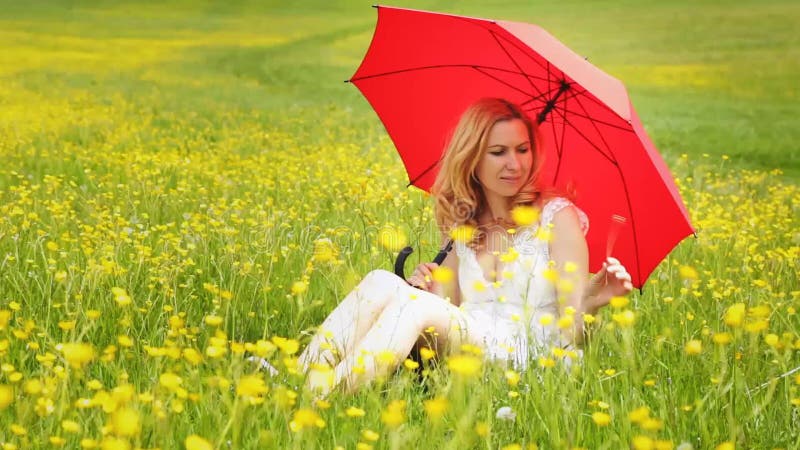 Lady Red Dress Umbrella Beach Stock Image - Image of lifestyle, leisure ...