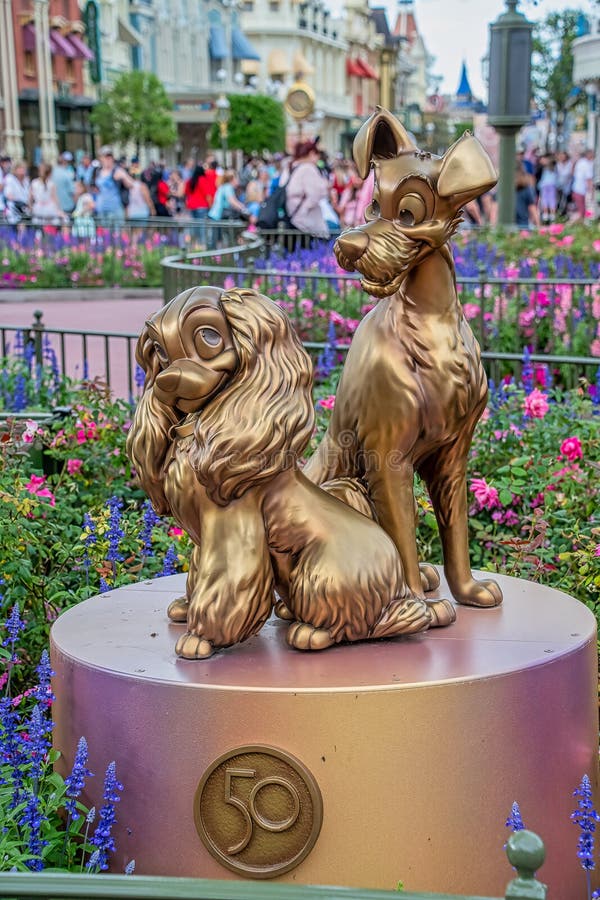Lady and the Tramp Gold Statue 50th Anniversary Disney Editorial Stock ...